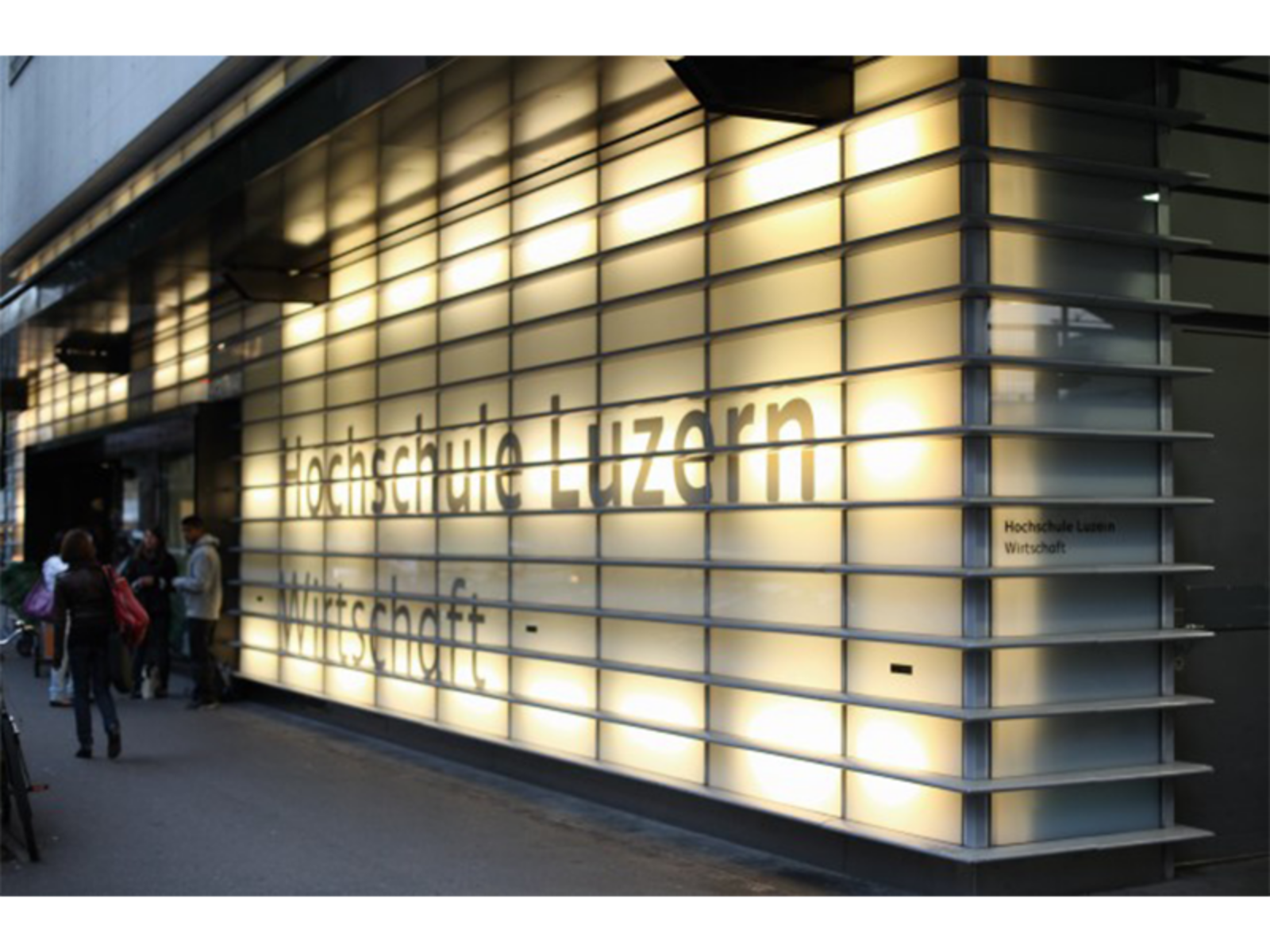 Startseite - 50 Jahre Wirtschaft an der HSLU